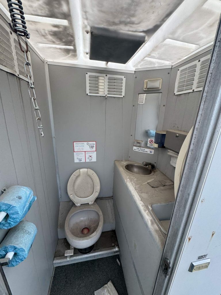 Used Portable Toilets For Sale