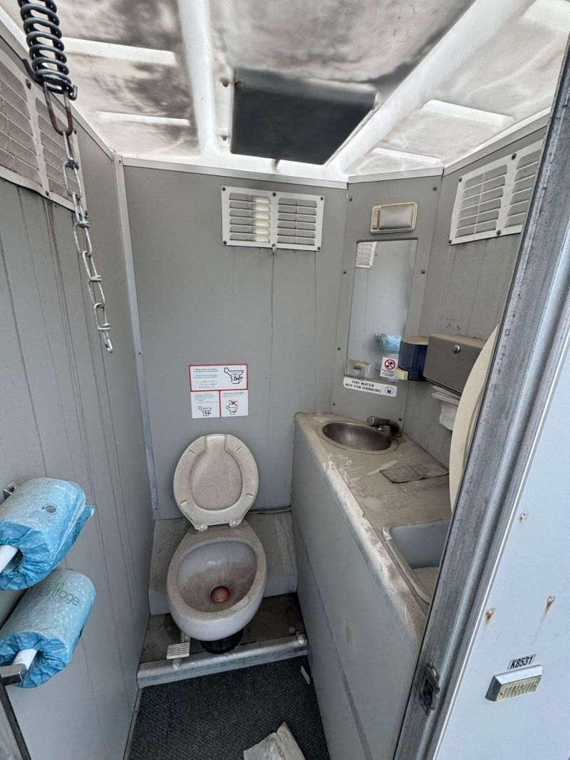 Used Portable Toilets For Sale